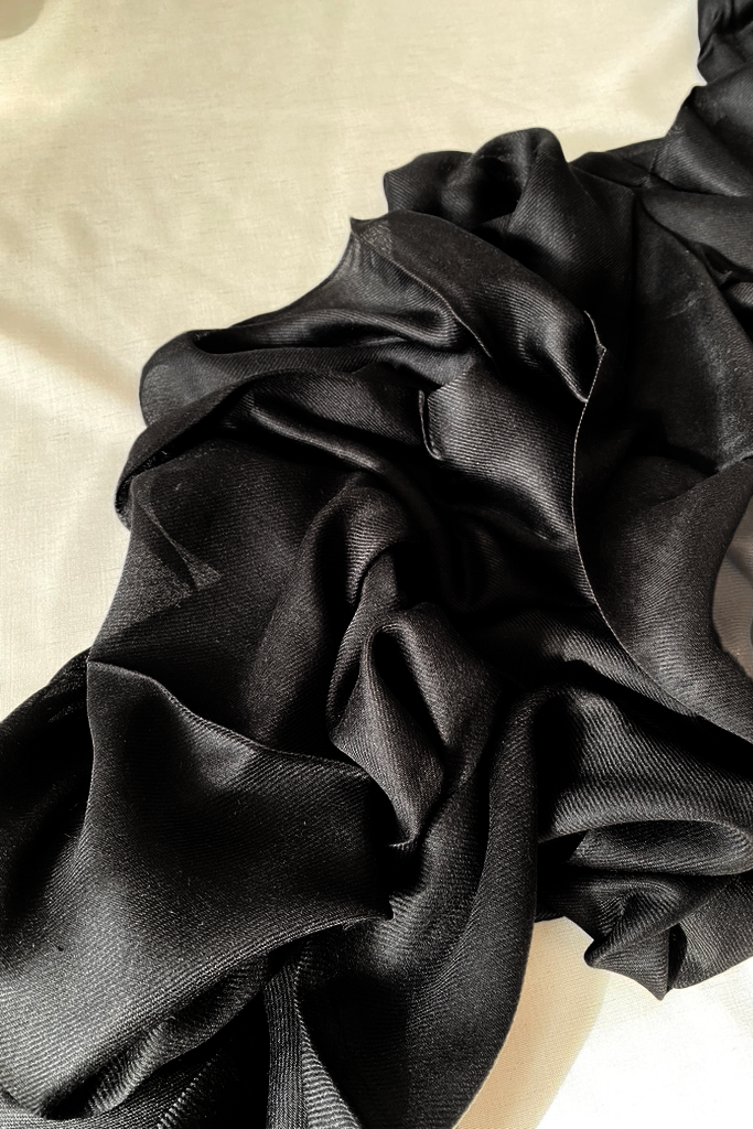 Black Modal Twill Hijab – Elise Fayre
